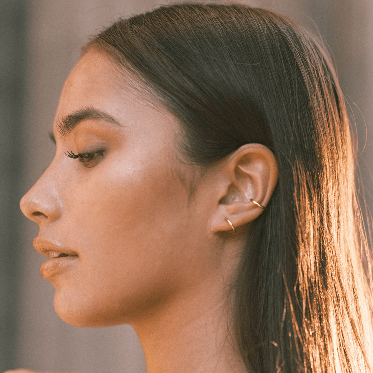 Made By Mary Luster Rounded Ear Cuff—Single | Radiant, Delicate